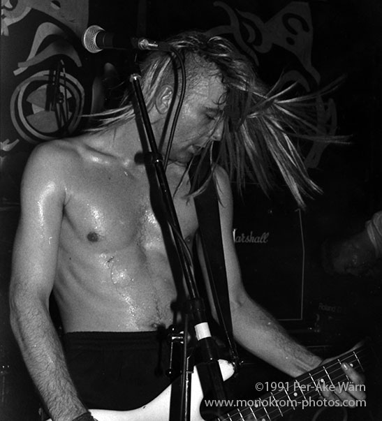 JESUS JONES MONOKROM PHOTOS